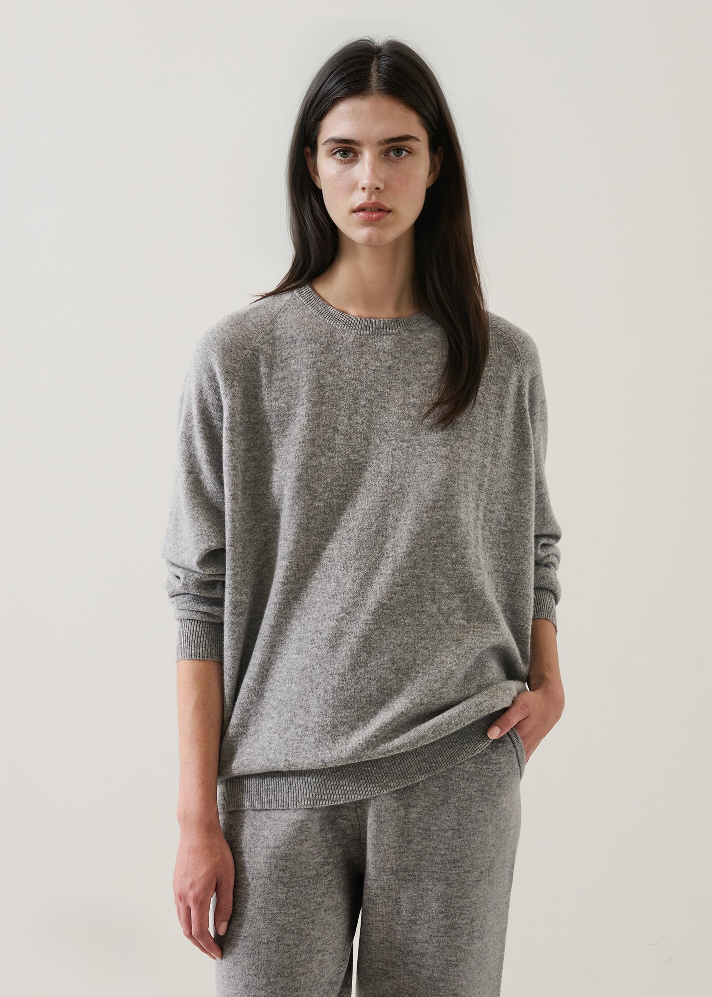 Cashmere Oversized Crewneck Sweater | PATRICK ASSARAF | Luxury Fashion